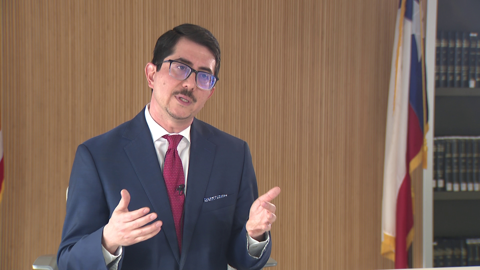 DA Garza doubles down on indictment process, deadlines, as people wait ...