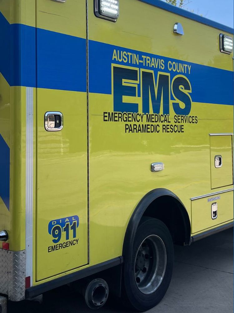 1 person killed in Austin crash near FM 969 and Decker Lane | kvue.com