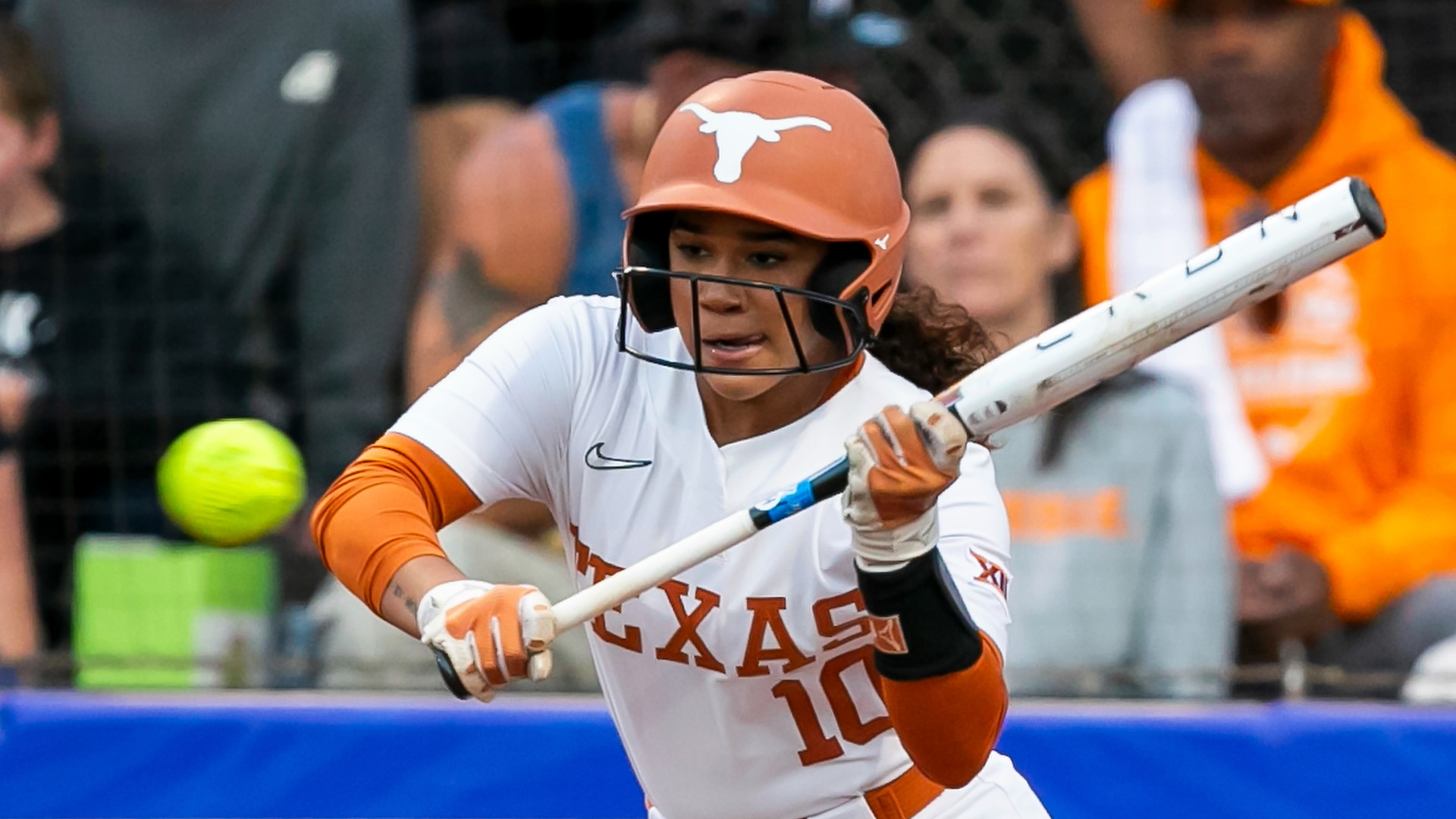Texas Softball named No. 1 in ESPN/USA Today poll | kvue.com