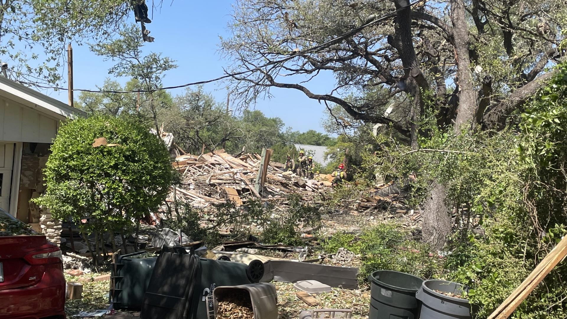 Austin house explosion injures 6, damages 24 homes | kvue.com