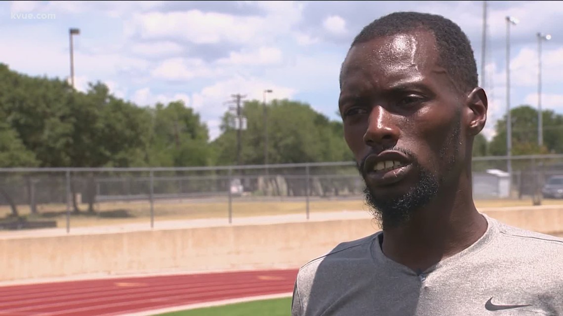 Blake's homecoming: Former Packer instructs local athletes | kvue.com