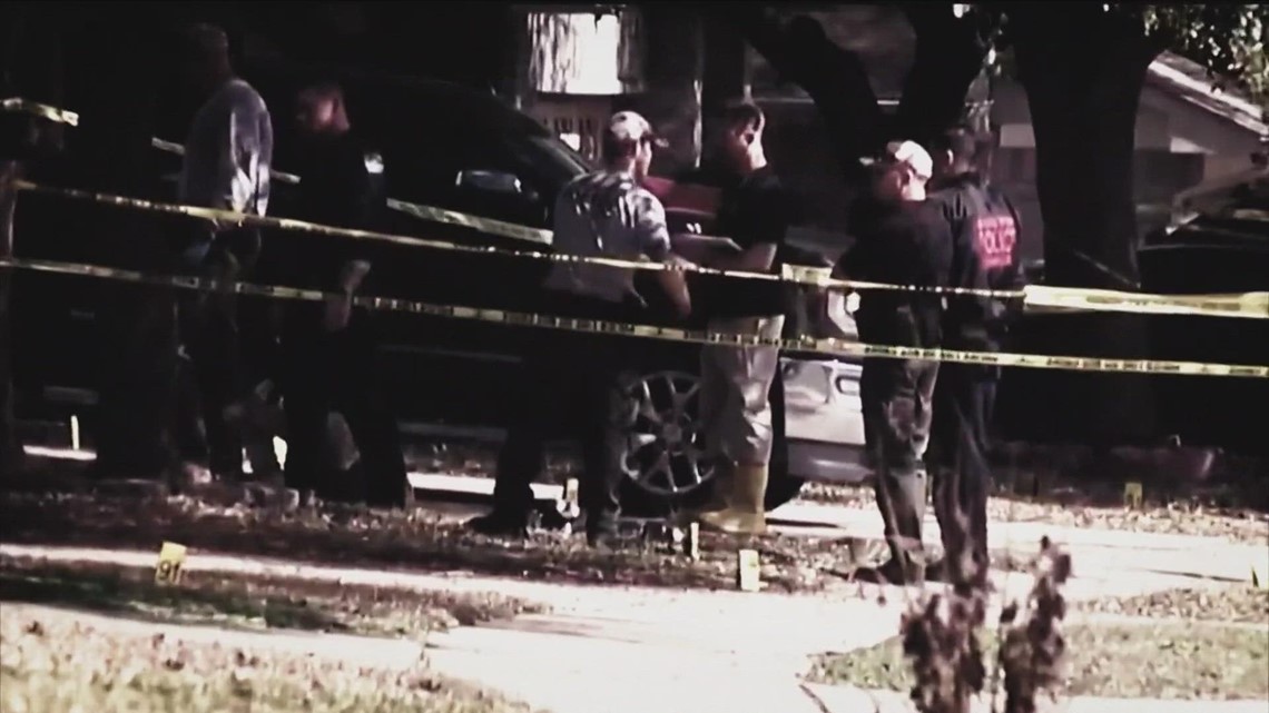 The Austin bombings, 5 years later: The first explosion | kvue.com