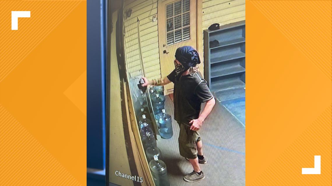 Austin police investigate mosque vandalism incidents | kvue.com