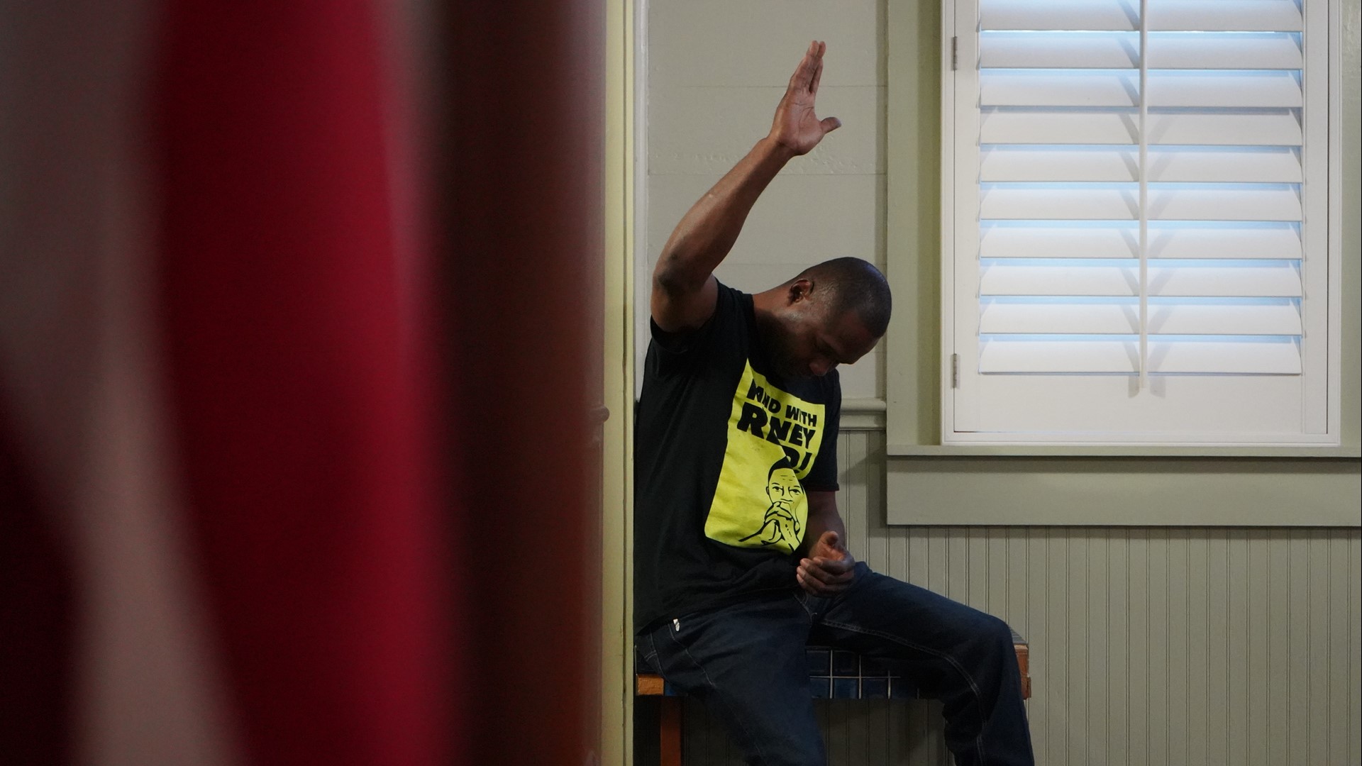 Rodney Reed calls into rally from jail ahead of appeal hearing ...