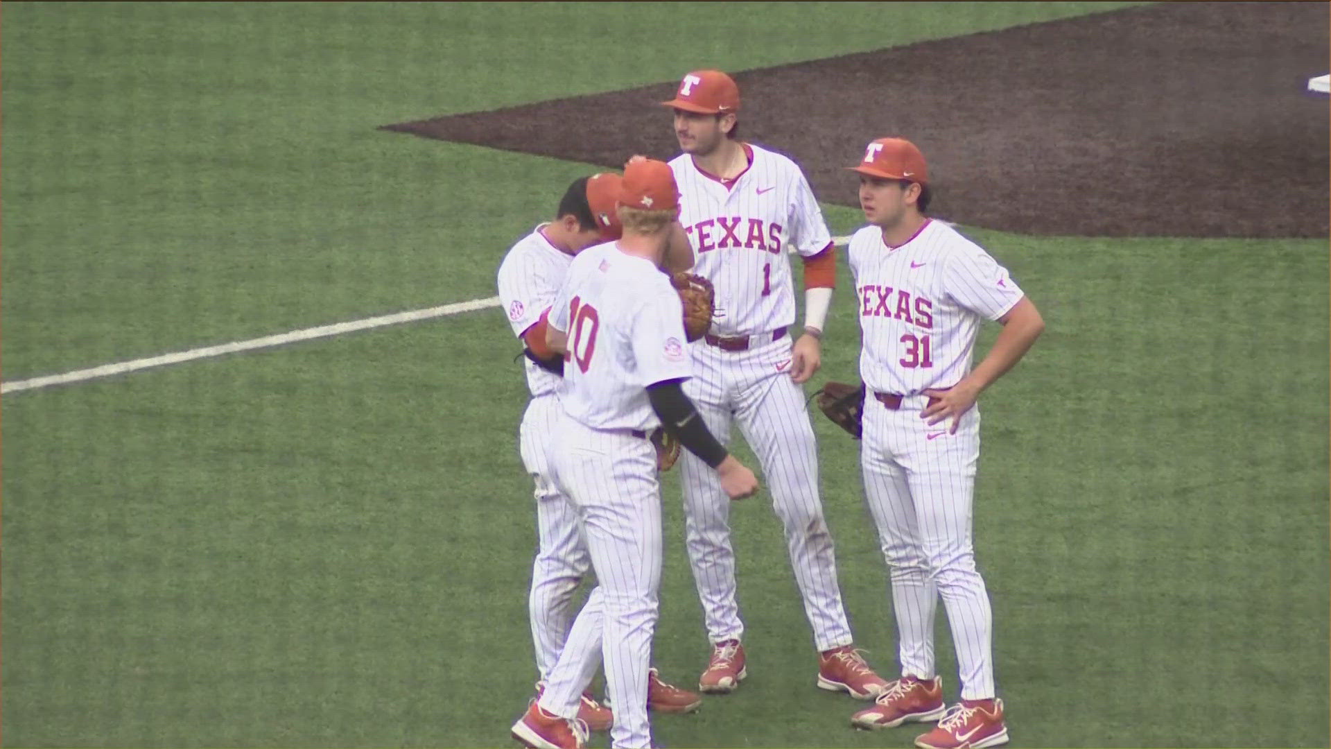 Texas vs. Santa Clara: Texas baseball wins 12th-straight game | kvue.com