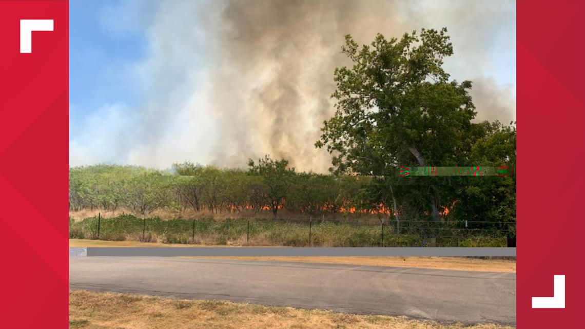 Kyle, Texas, fire leads to temporary evacuations | kvue.com