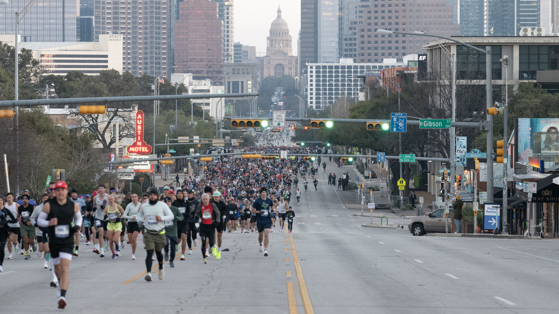 PHOTOS: 2025 Austin Marathon | kvue.com