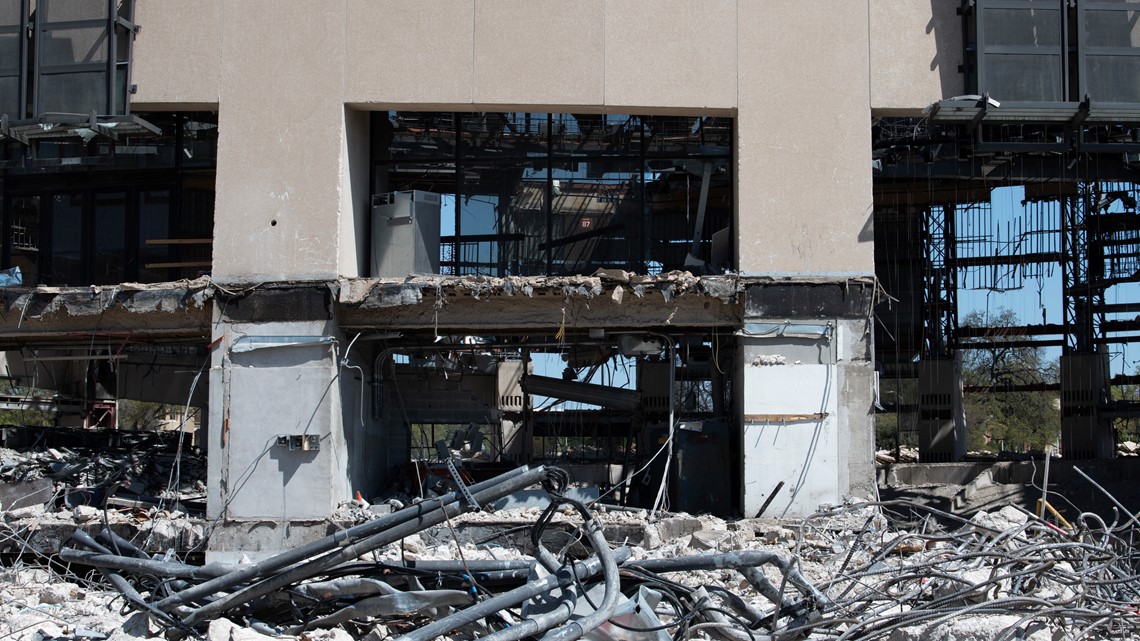 Frank Erwin Center demolition continues in Austin, Texas | kvue.com