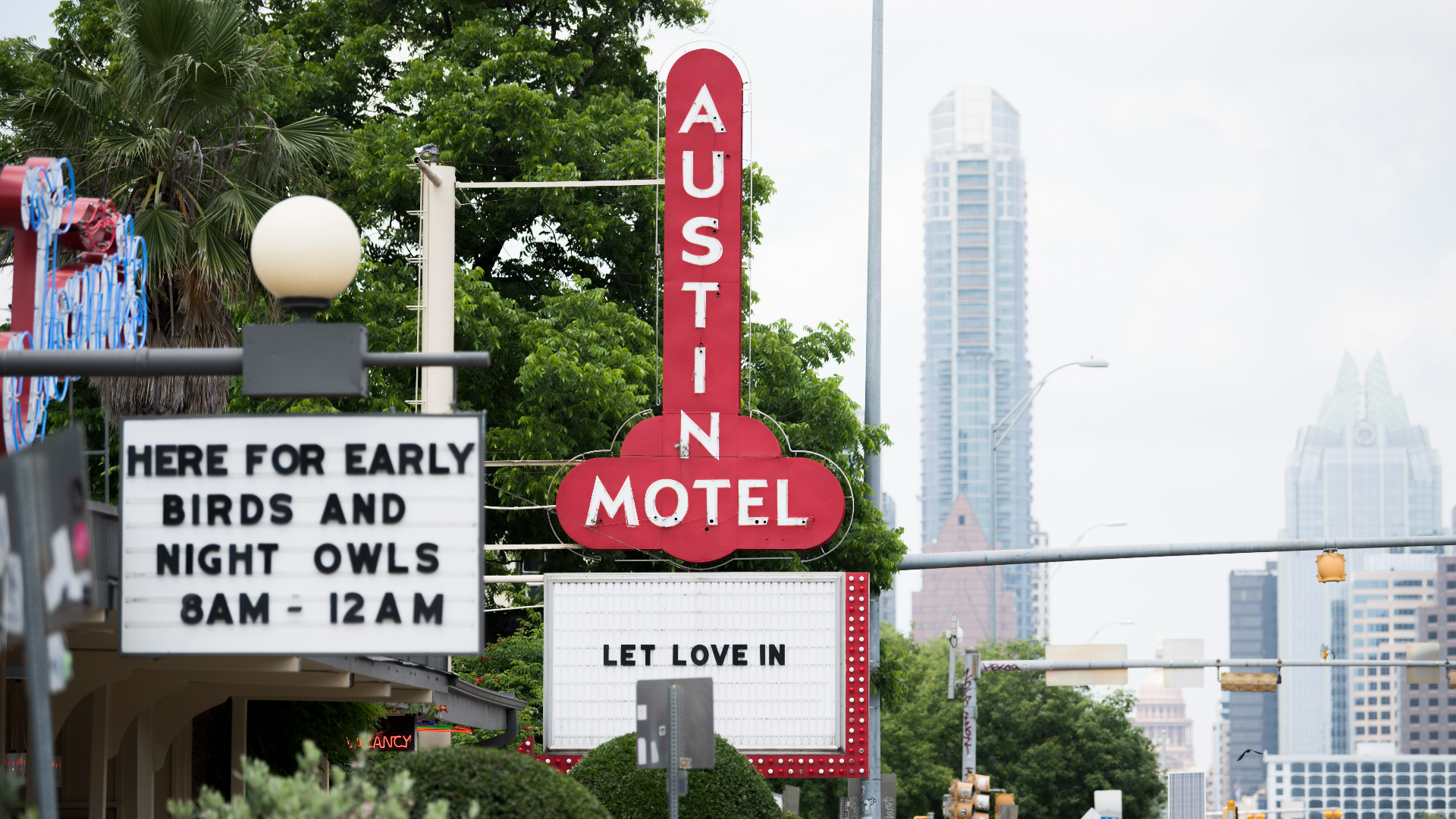 Austin ranks among best US cities for recent graduates: report | kvue.com
