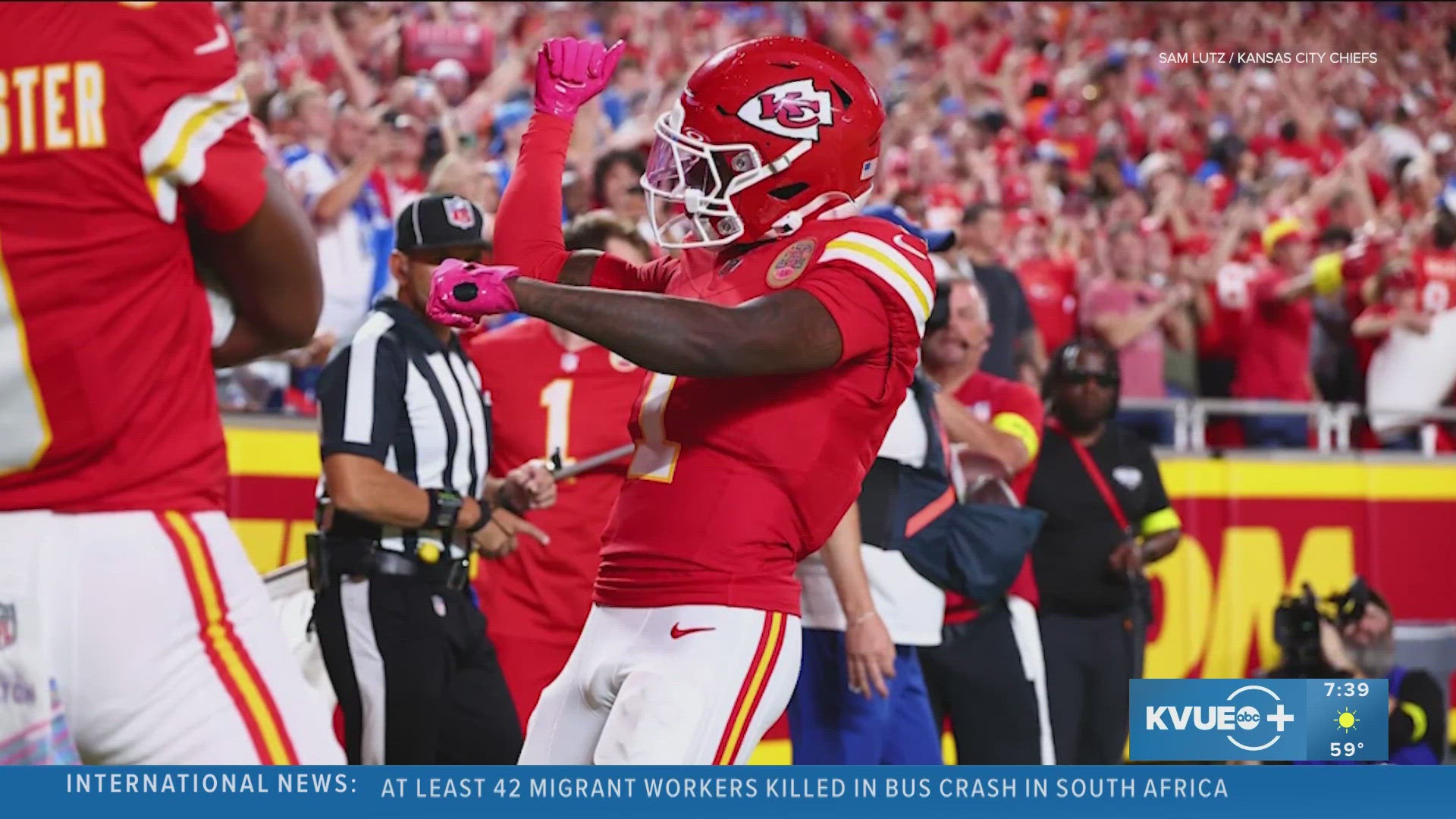 Former Longhorn Xavier Worthy makes touchdown catch during Chiefs vs. Lions game | kvue.com