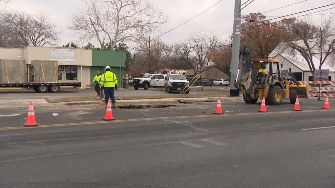 Austin Water crews respond to outages amid wintery conditions | kvue.com