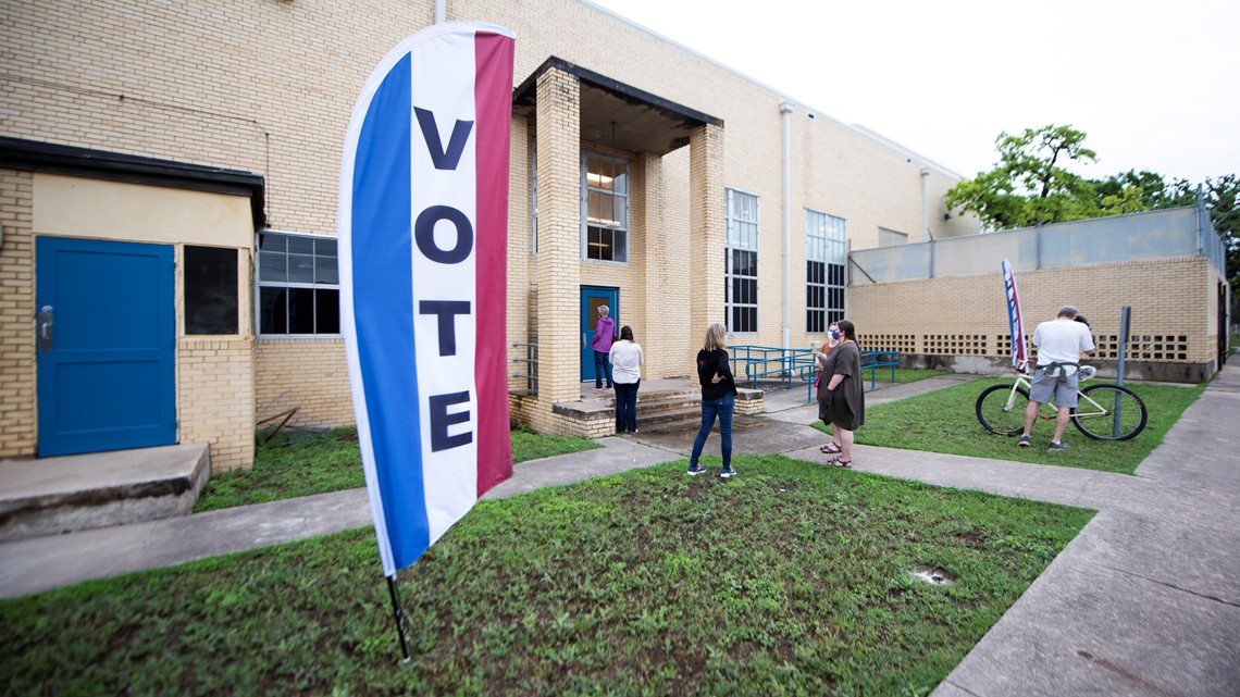Voter turnout low on first day of early voting in Travis County | kvue.com