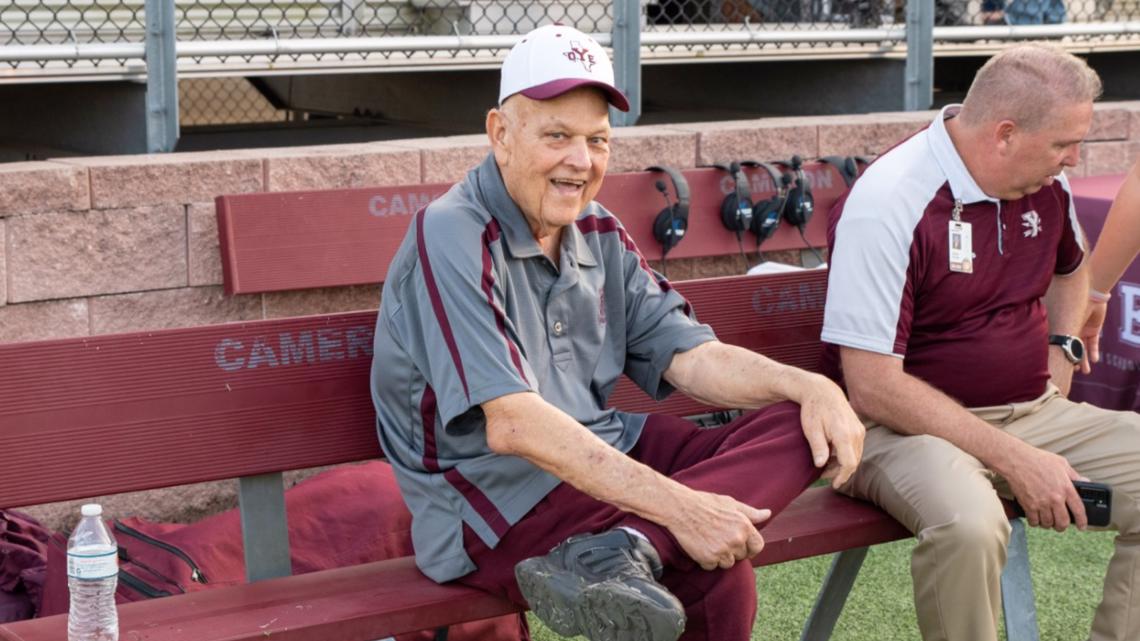 Cameron Yoemen PA announcer Bertie Shuemate celebrates 50 years | kvue.com