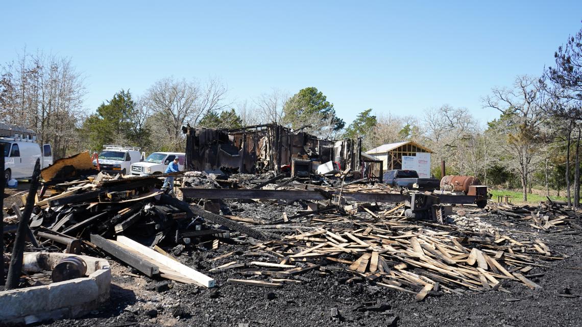 Family looks to rebuild after losing everything in Bastrop County wildfire | kvue.com