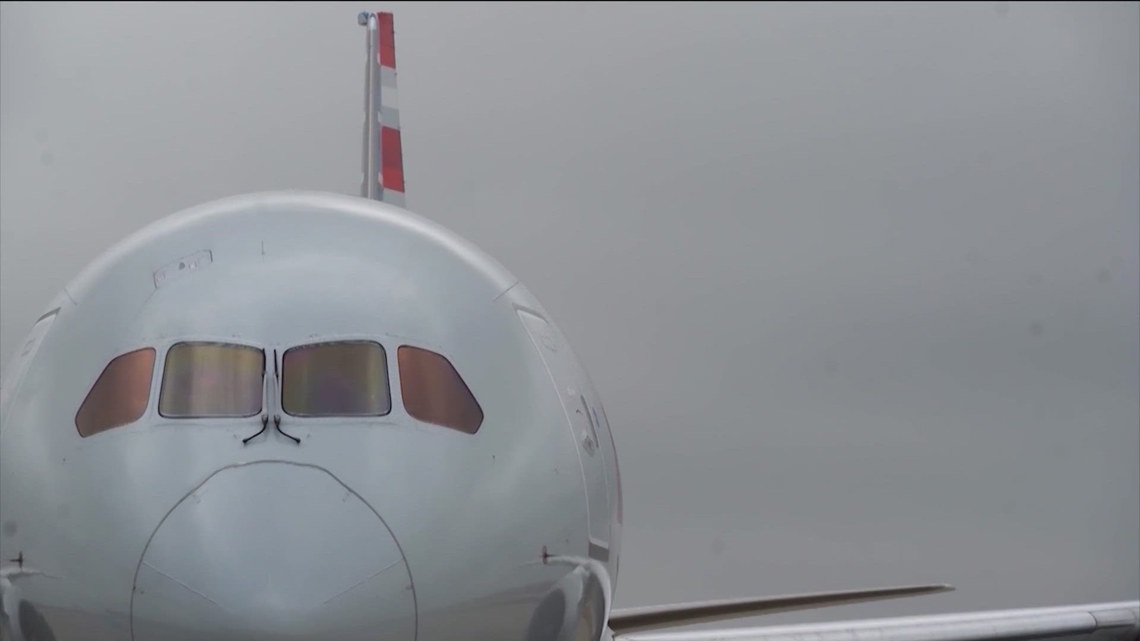 American Airlines adds direct flights for Longhorns' away games | kvue.com