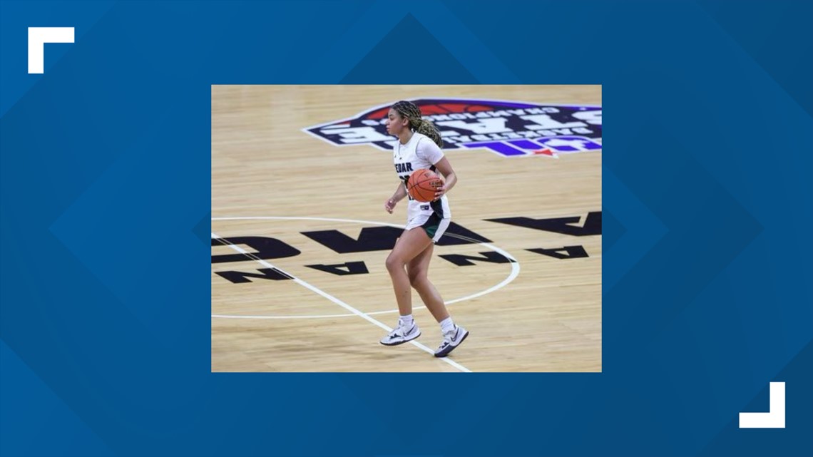 Cedar Park HS junior wins Gatorade Texas Girl's Basketball Player of ...