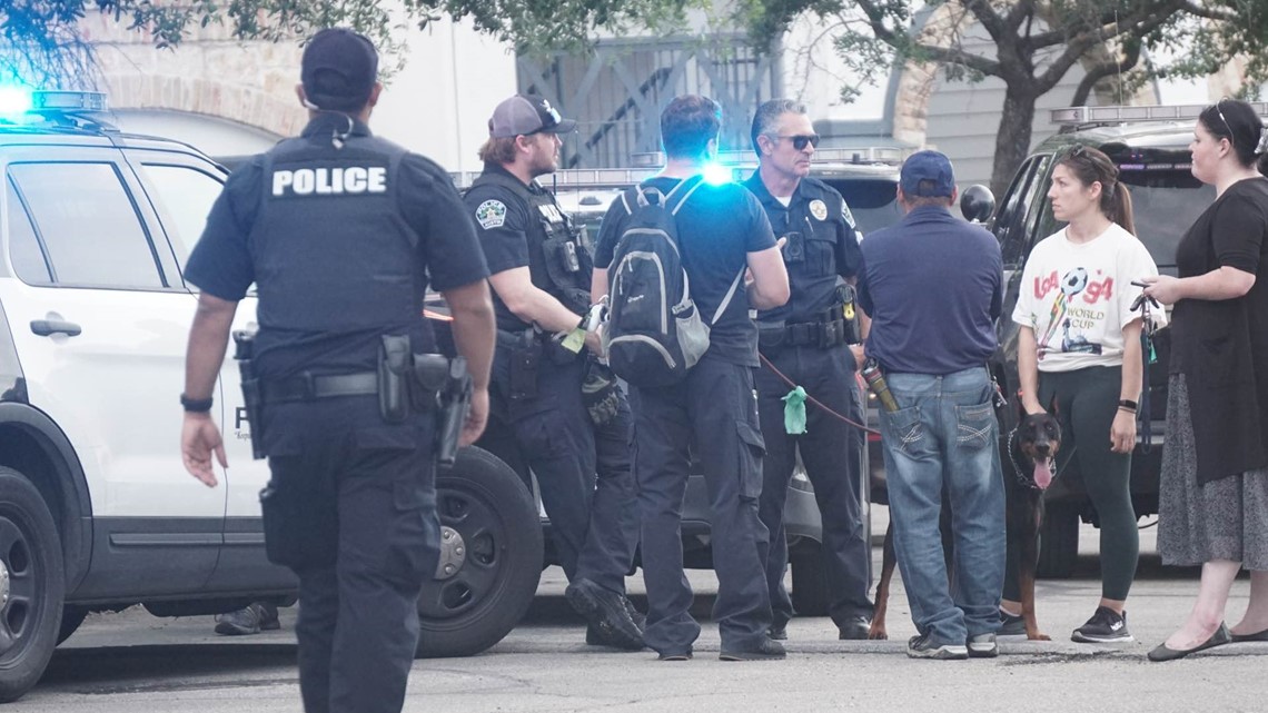 Austin, Texas police investigate homicide at apartment complex | kvue.com