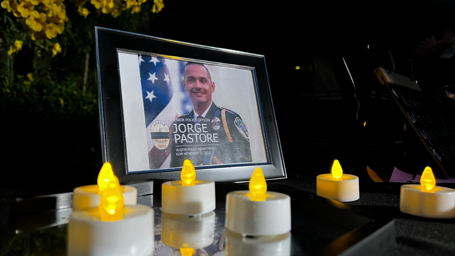 Jorge Pastore shooting: Austin holds vigil for fallen officer | kvue.com