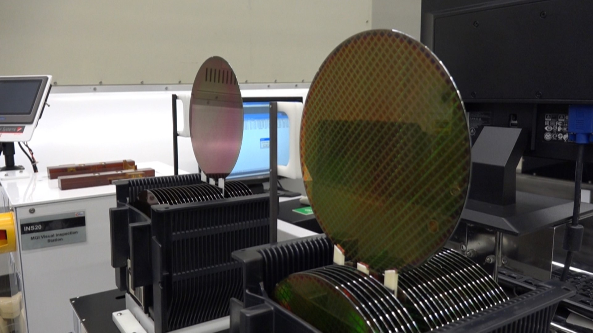 Inside a semiconductor chip fab: Austin makes some of the world's most ...