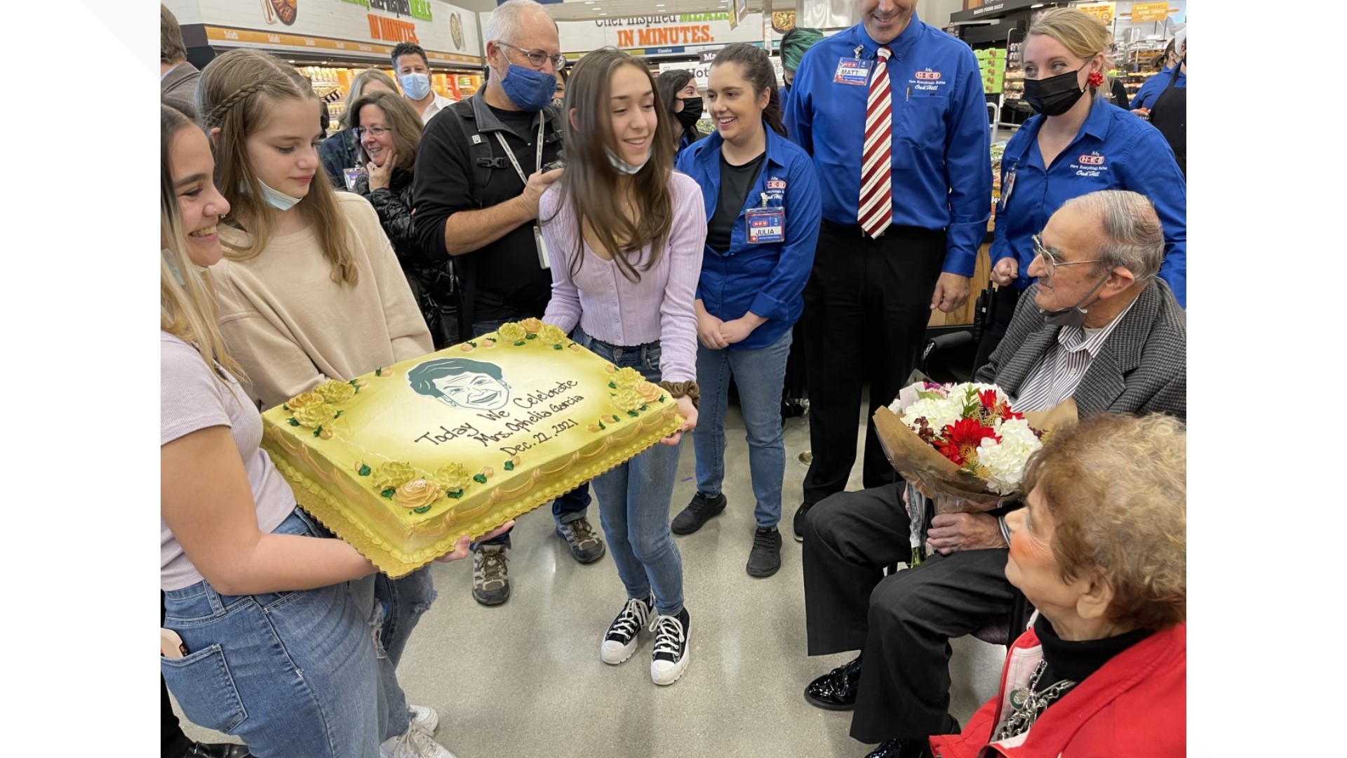 Austin woman honored as longest-running H-E-B employee | kvue.com