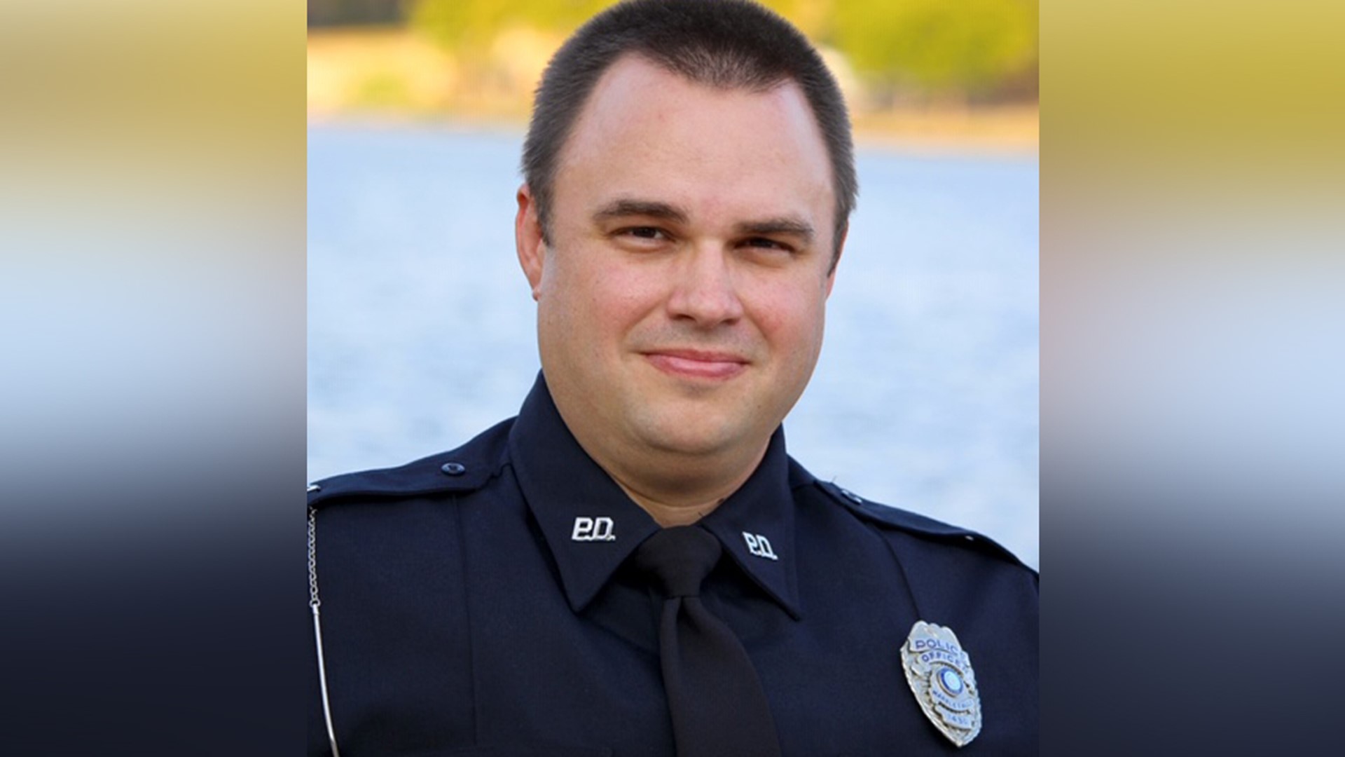 Marble Falls police officers step in after graduate loses dad in wreck ...