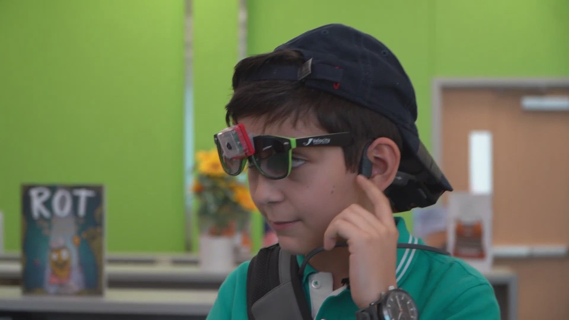 Texas 10-year-old develops AI glasses to assist visually impaired ...