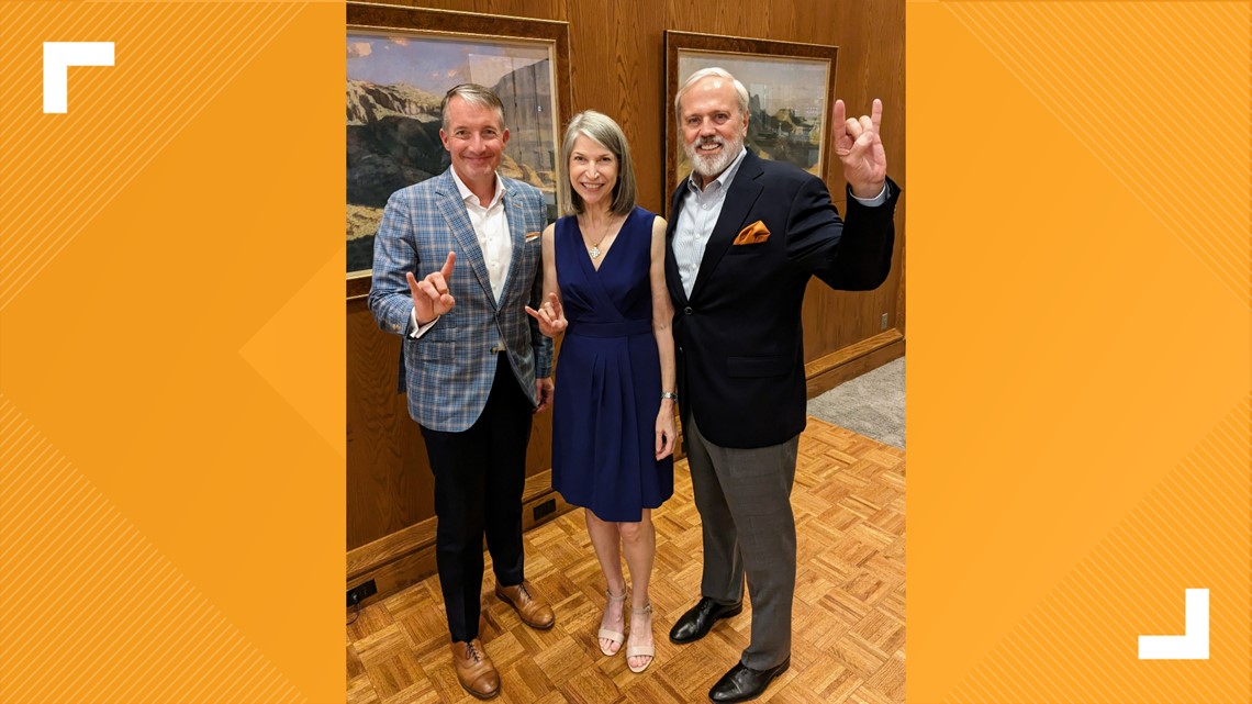 UT Austin announces $10M athletics director endowment | kvue.com