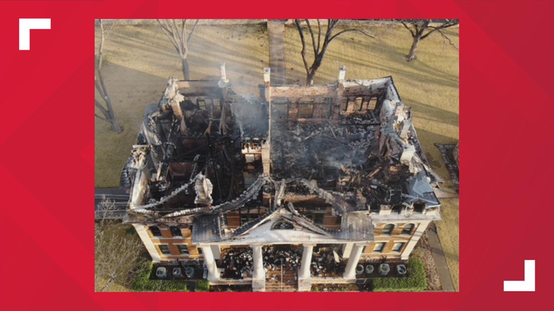 Historic Mason County Courthouse 'destroyed' by fire, suspect in ...