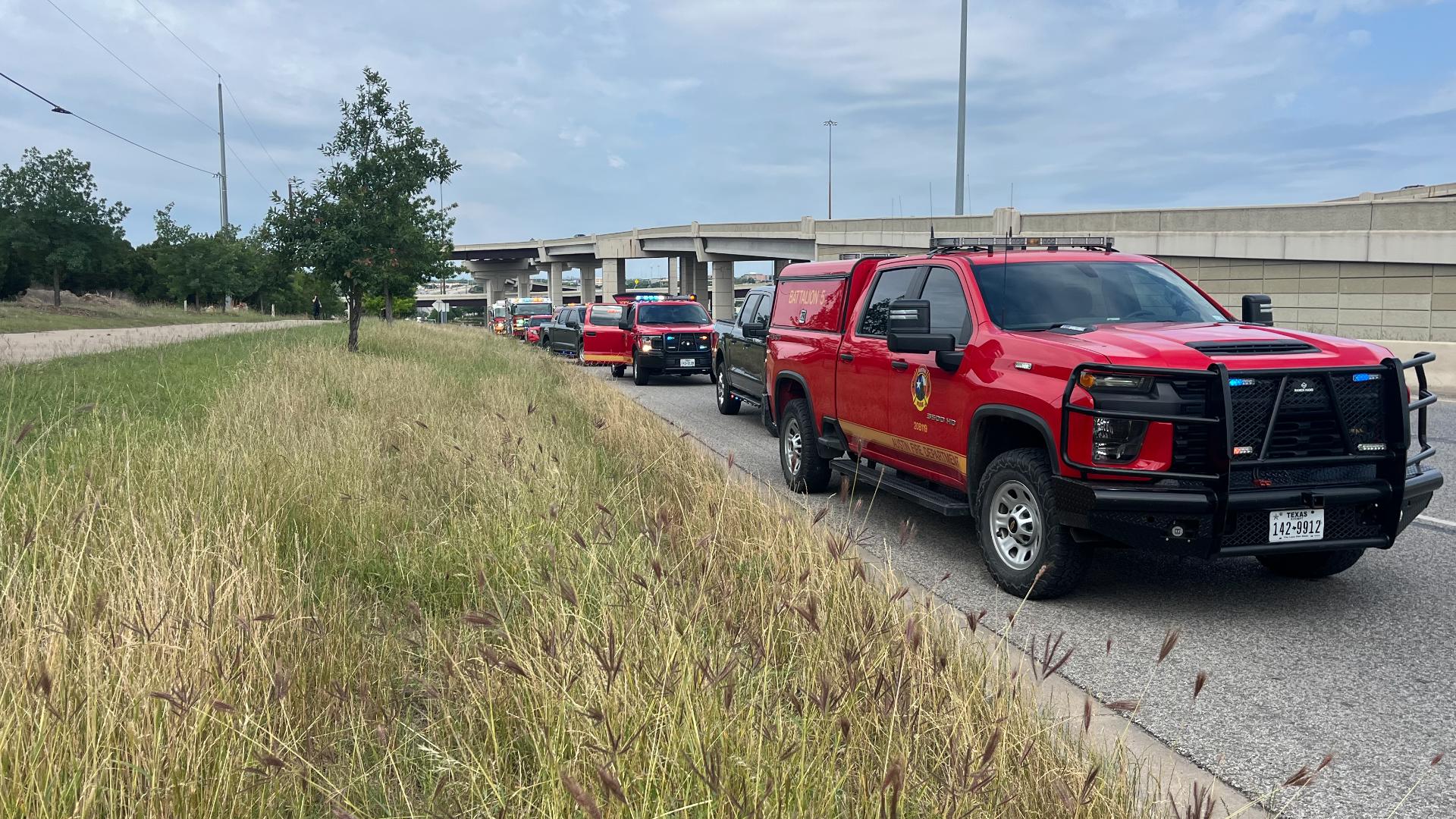 Brush fire burning Monday morning in East Austin | kvue.com