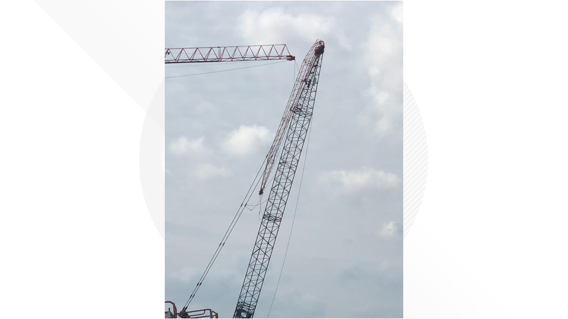 Austin, Texas: 2 cranes collide near Mueller Development | kvue.com