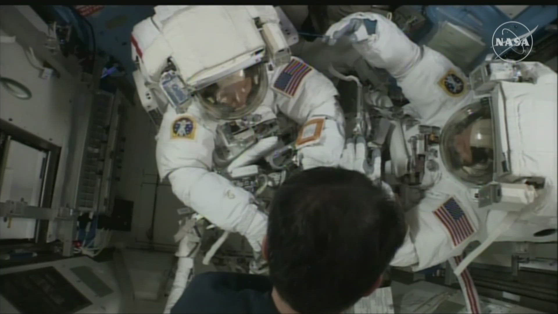 2 female astronauts prepare for all-women space walk | kvue.com