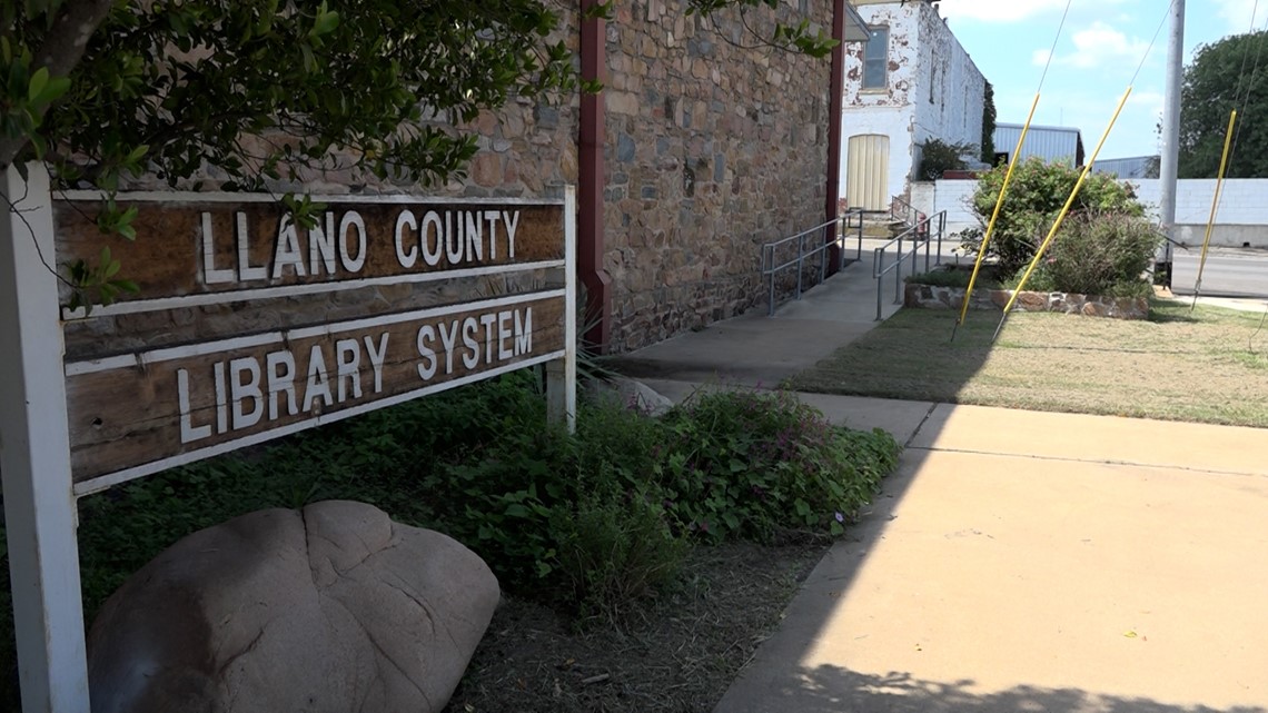 Llano County, Texas book ban lifted | kvue.com