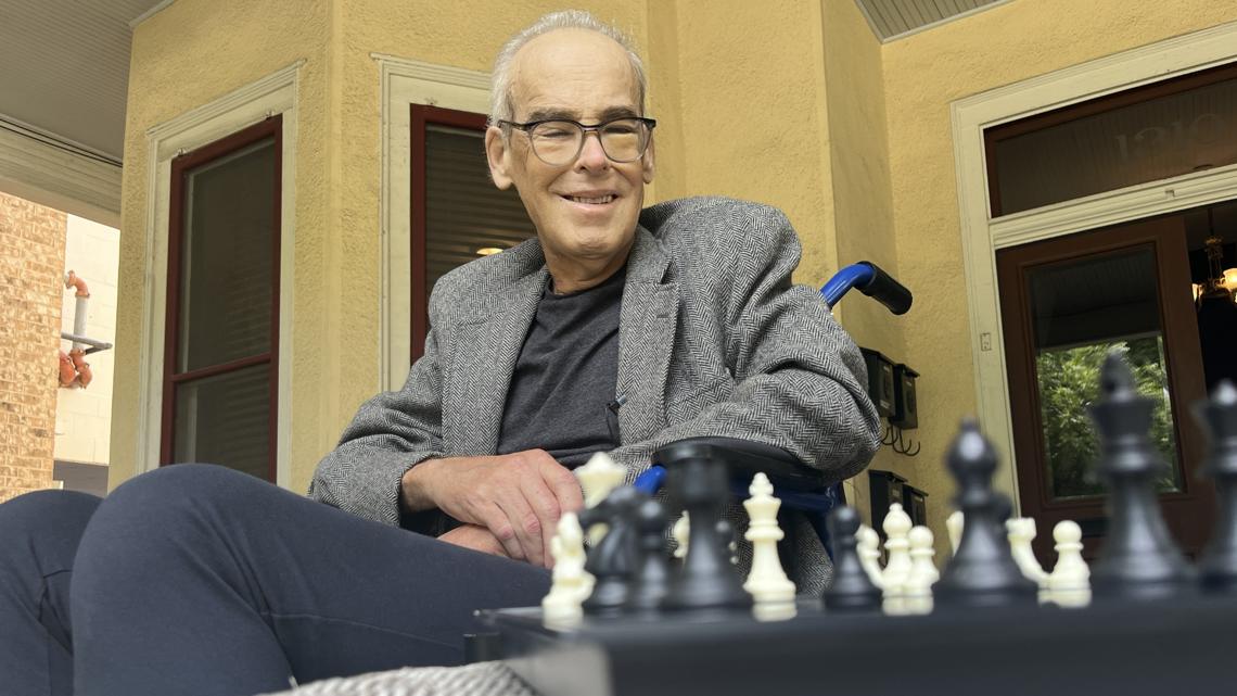 Former Austin City Council Chris Riley dies | kvue.com