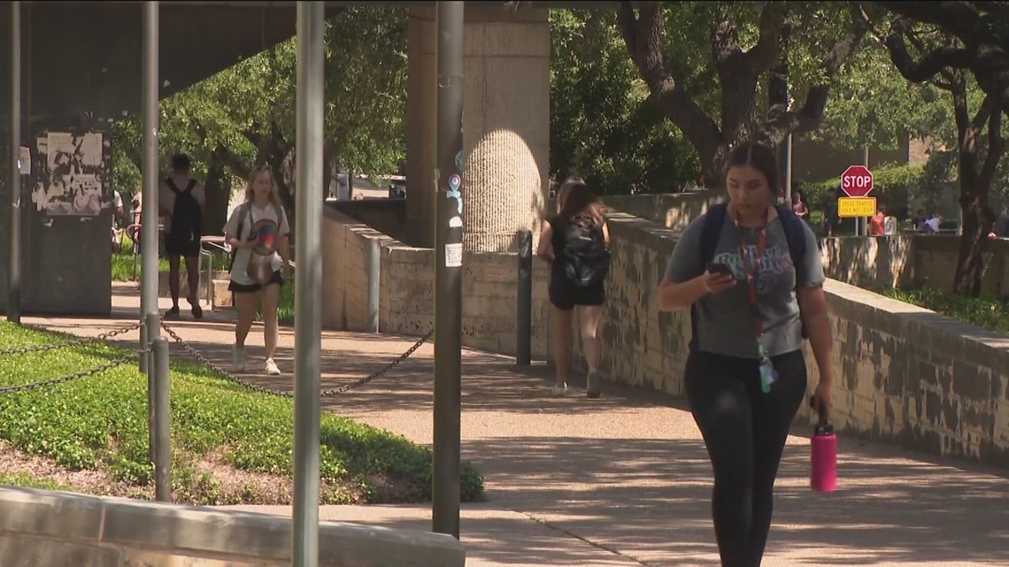University of Texas students holding rally to get social work ...