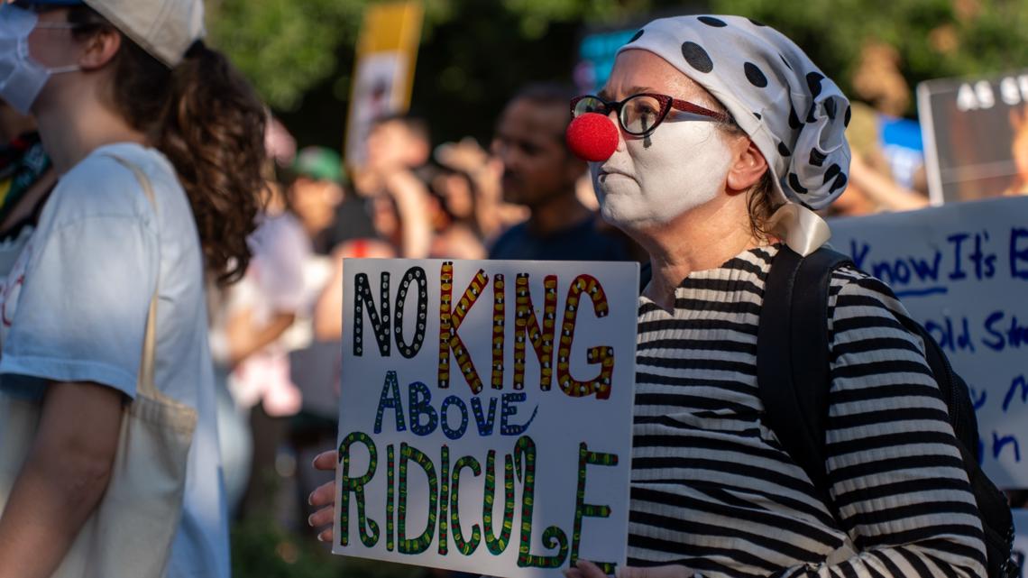 Austin protest: Thousands gather for 'No Kings' protests | kvue.com
