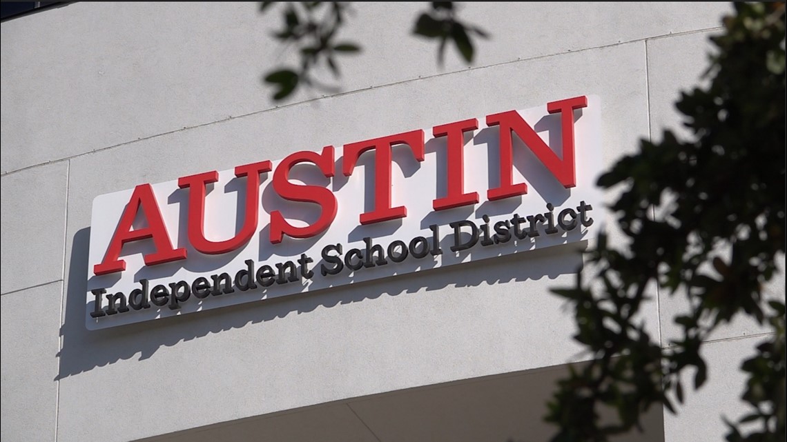 Austin ISD agrees to new 7% raise for teachers, $4 more an hour for ...