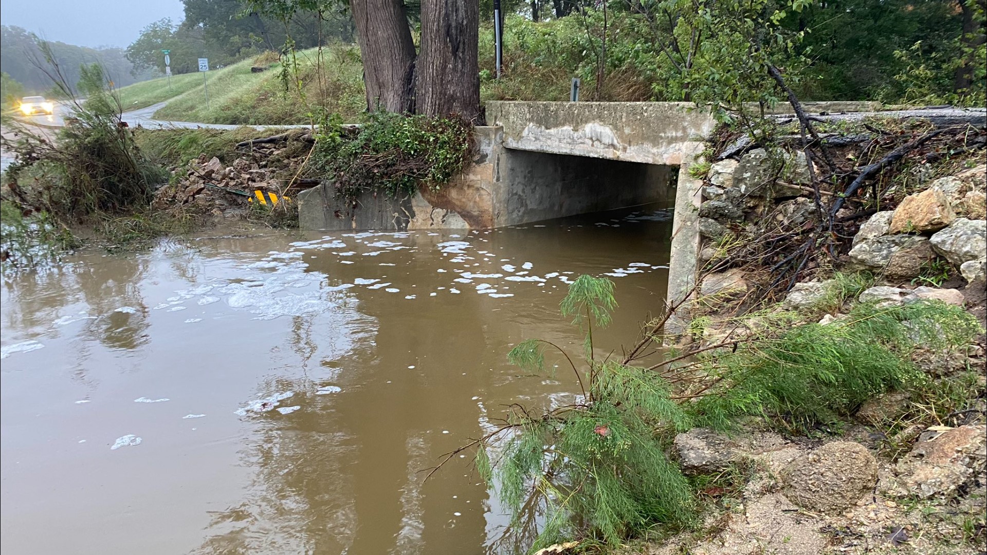 Blanco River reaches flood stages in San Marcos, Wimberley | kvue.com