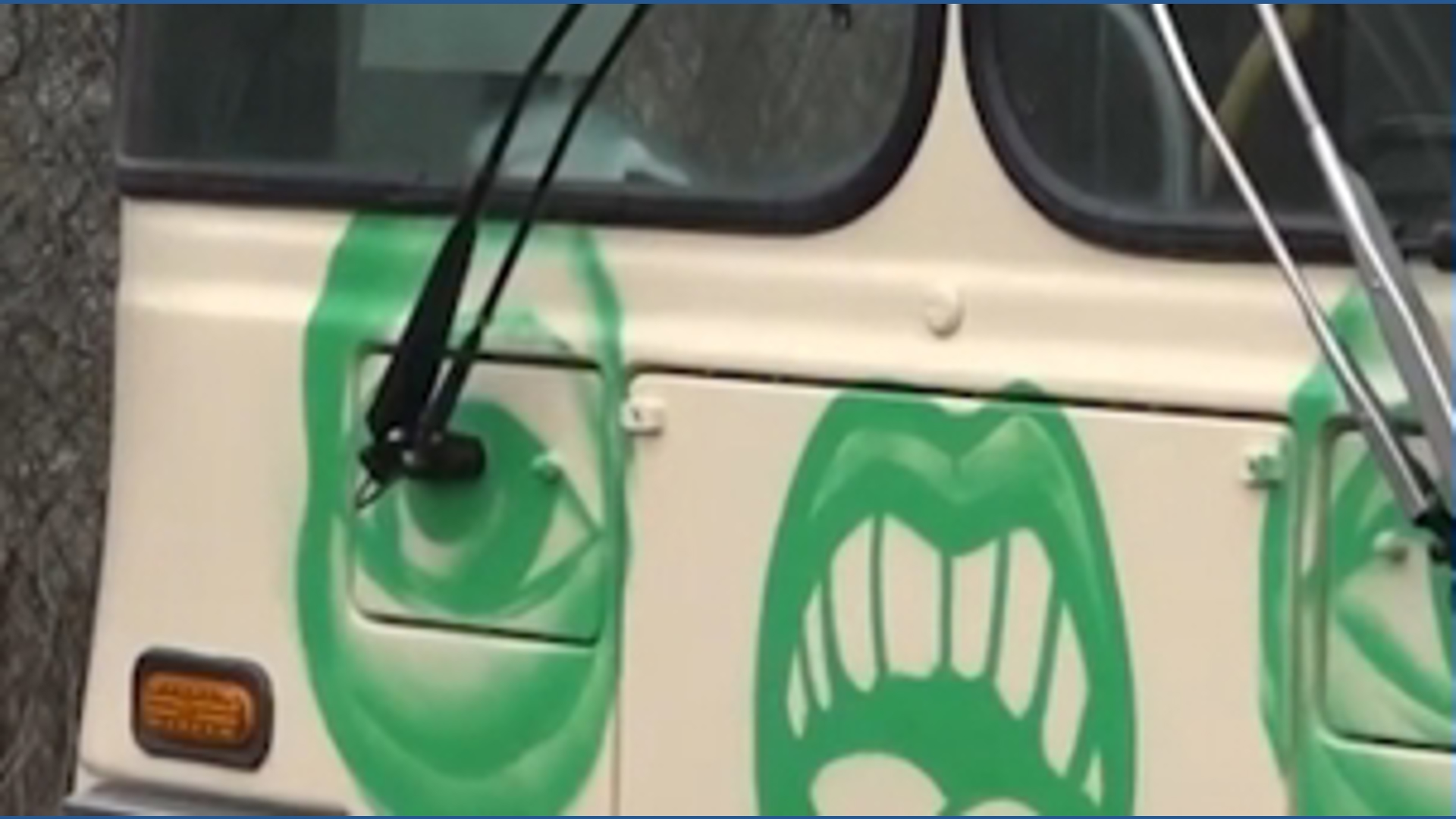Austin nonprofit transforming old buses into free rehearsal spaces for ...