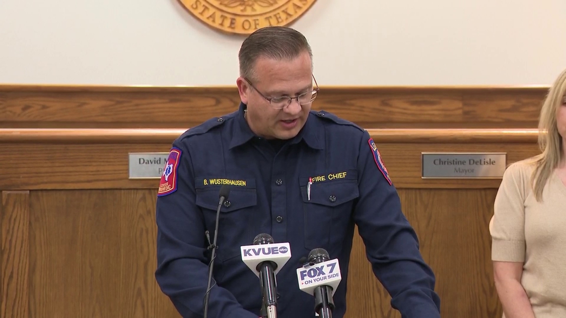 Leander leaders provide update on flood relief efforts | kvue.com