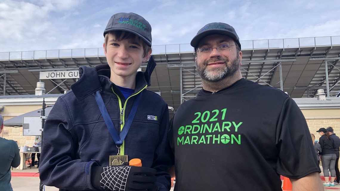 Austin-area triathlete helps teen with autism run first 5K | kvue.com