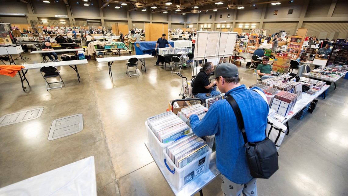 PHOTOS: Austin Record Convention 2022 | kvue.com