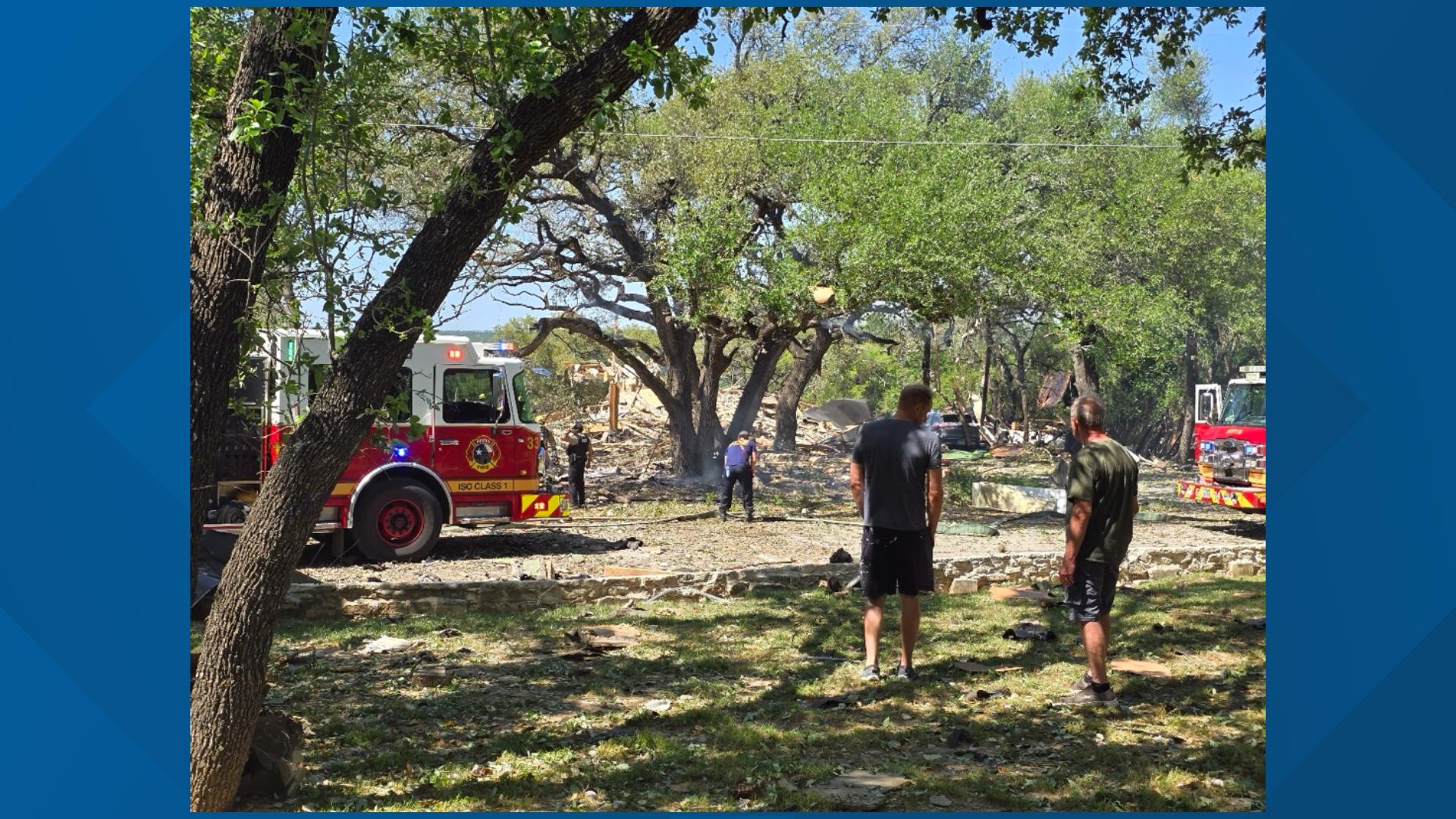 Austin house explosion injures 6, damages 24 homes | kvue.com