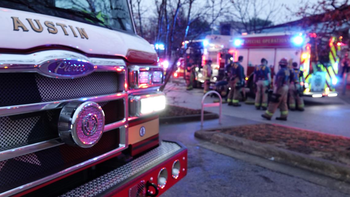 AFD investigating fire at East Austin park | kvue.com