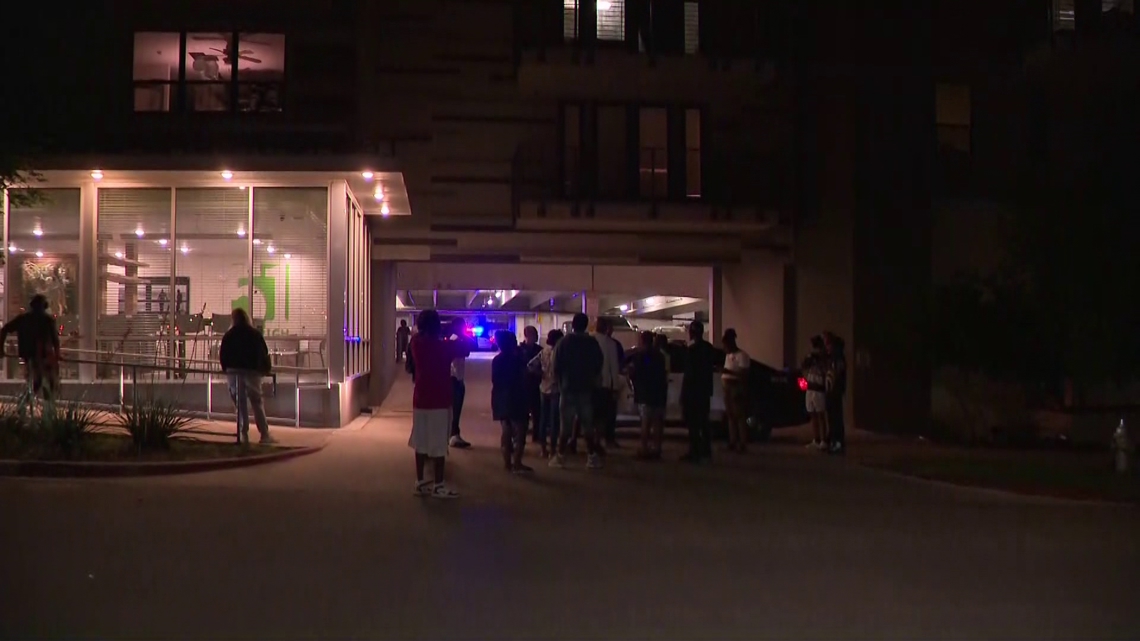 Austin police identify men killed in shooting at apartment complex near ...