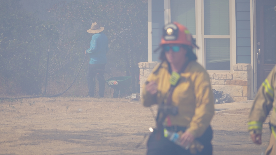 Bastrop County crews battle wildfire near State Highway 71 | kvue.com