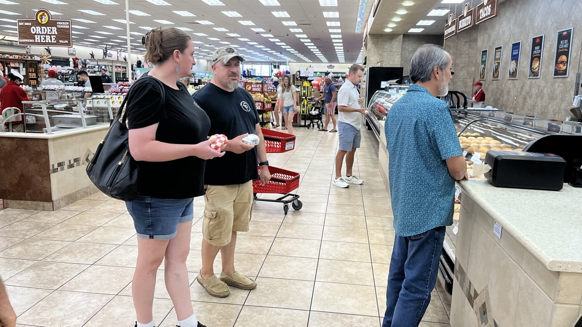 World's biggest Buc-ee's celebrates opening day in Luling, Texas | kvue.com