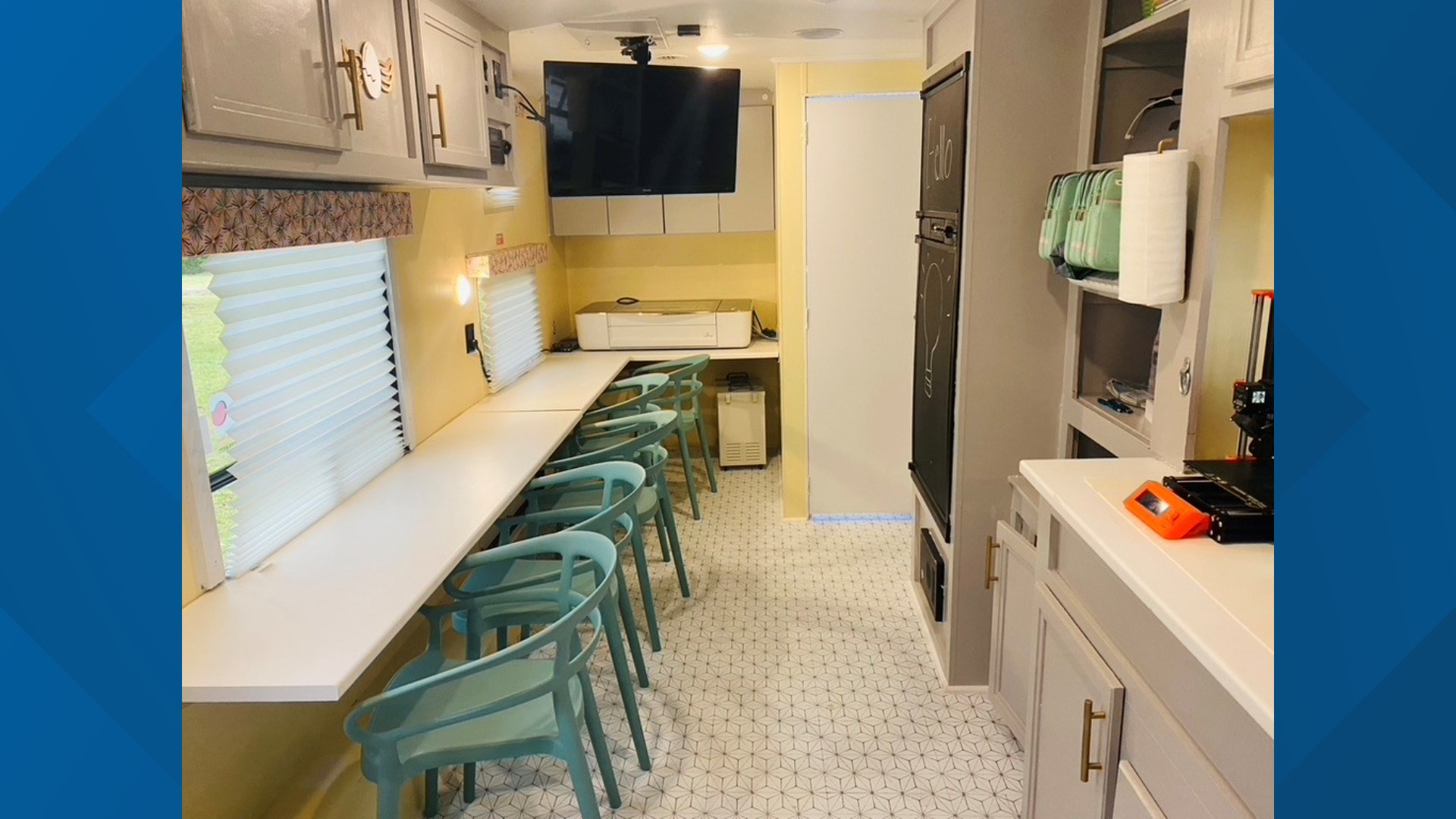Austin, Texas nonprofit debuts mobile classroom | kvue.com