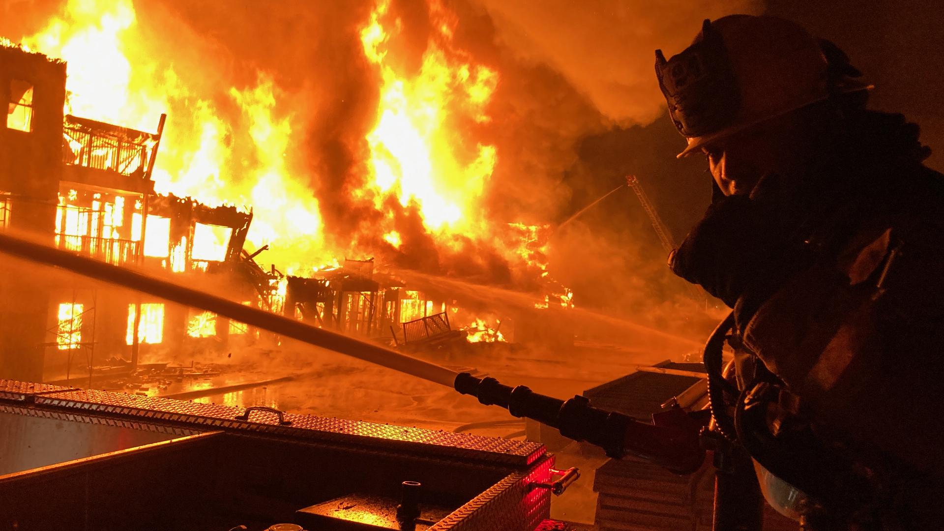 Fire at apartment building on South Pleasant Valley intentionally set ...