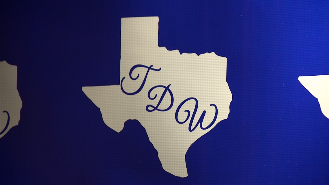 Texas Democratic Women hosts candidates as primary approaches | kvue.com