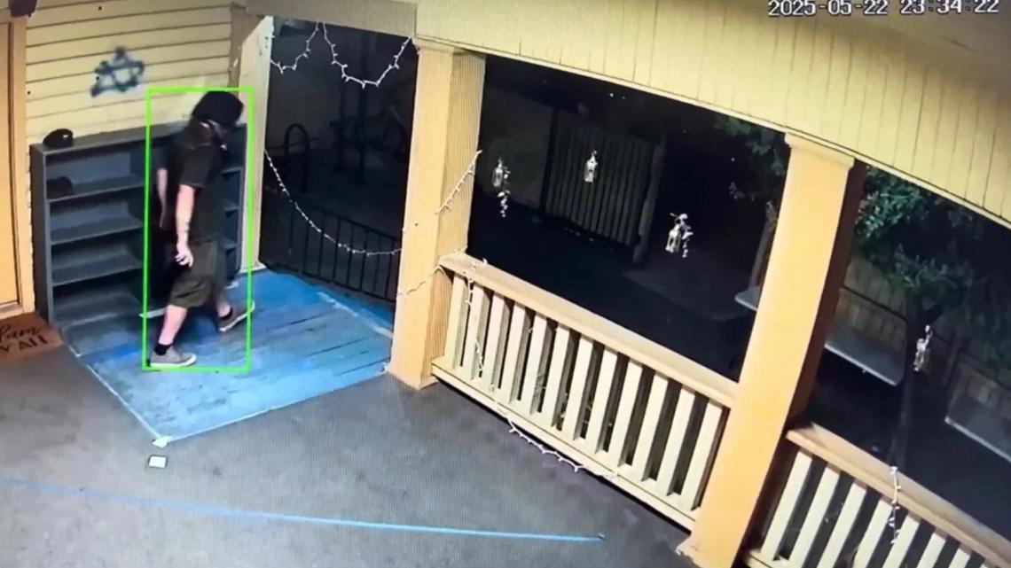 Police investigating after 3 Austin mosques vandalized | kvue.com